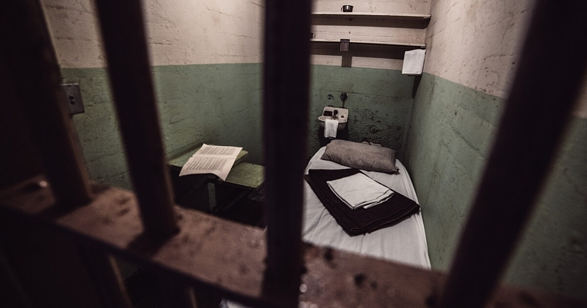 Ron Pearce | Miracle in a Chinese Prison